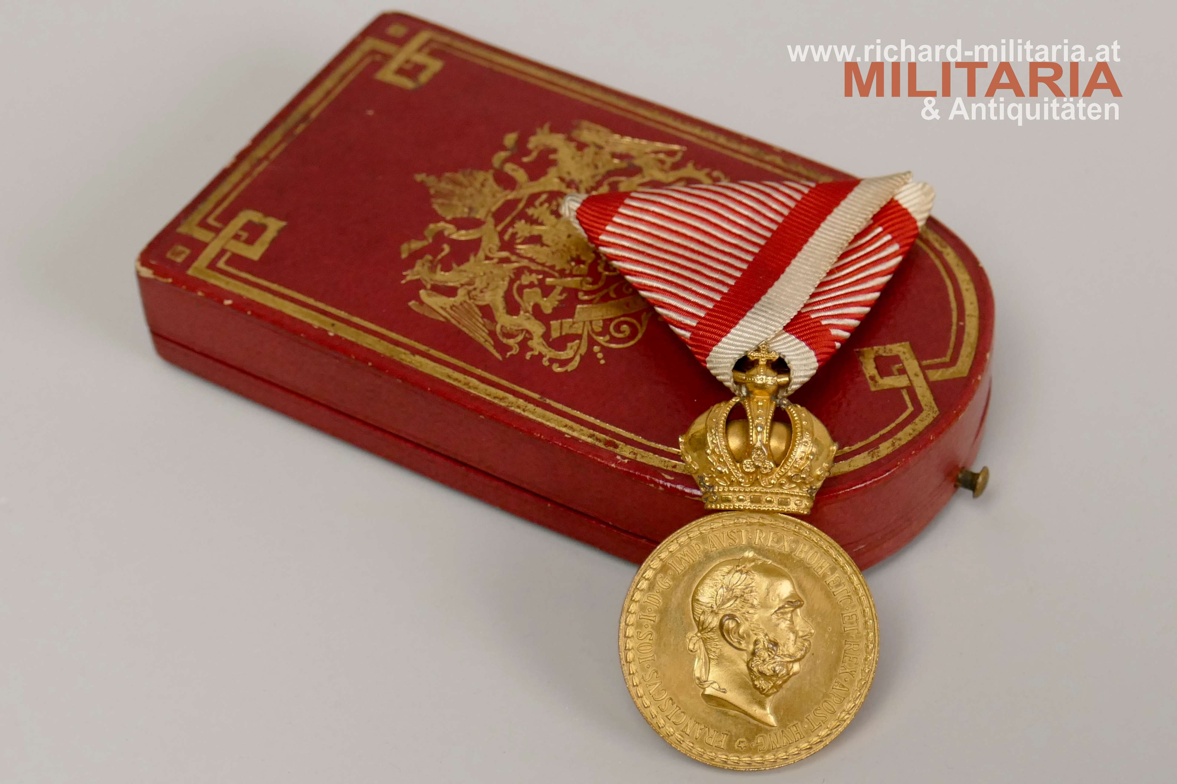 k.u.k. Bronzenes Signum Laudis - Kaiser Franz Josef + Etui | M75227