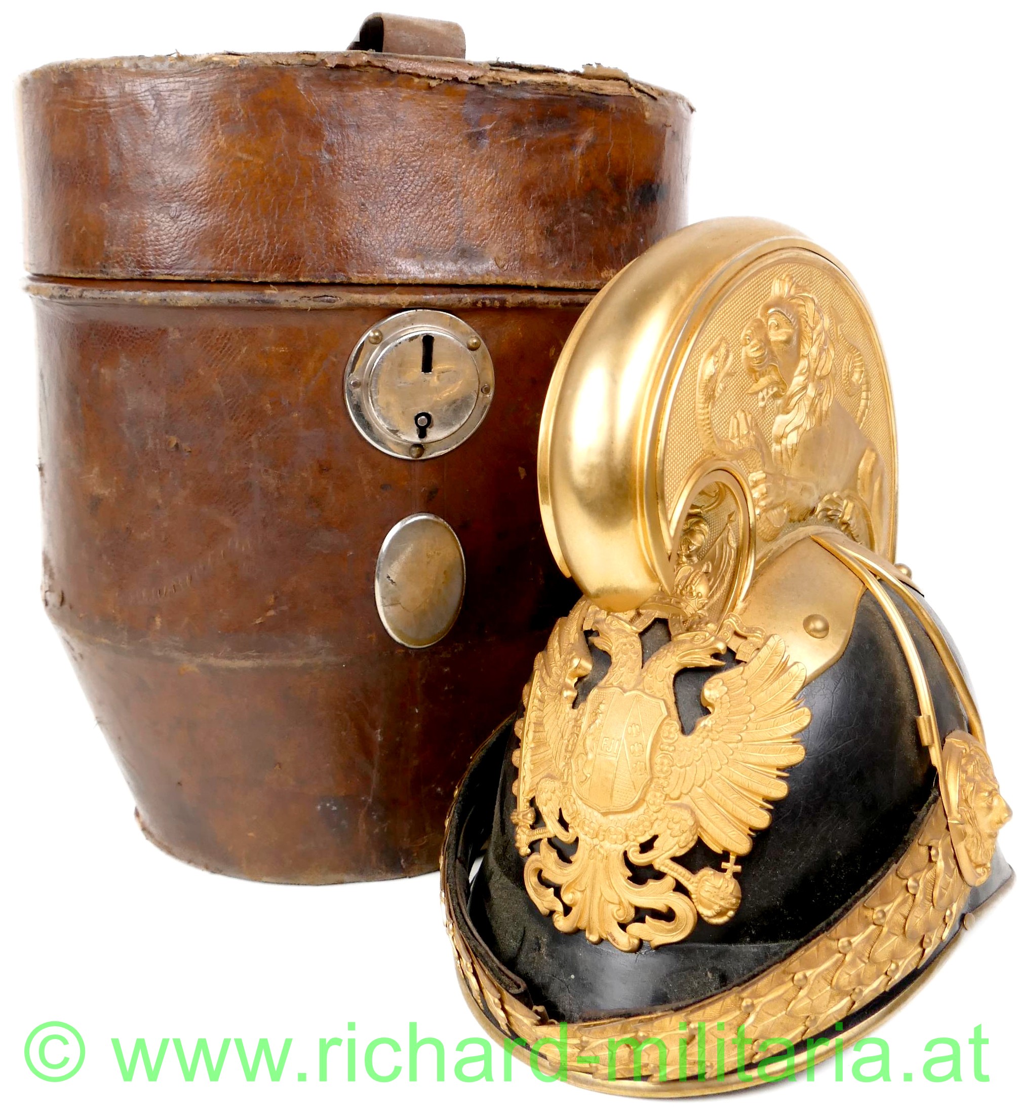 k.u.k. Dragoner-Helm für Offiziere M1905 mit Koffer | M72744